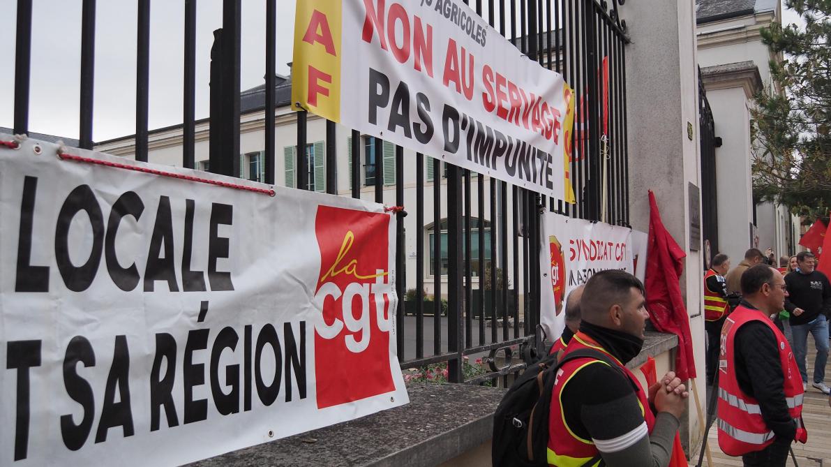 La CGT manifeste à Épernay pour réclamer de meilleures conditions de ...