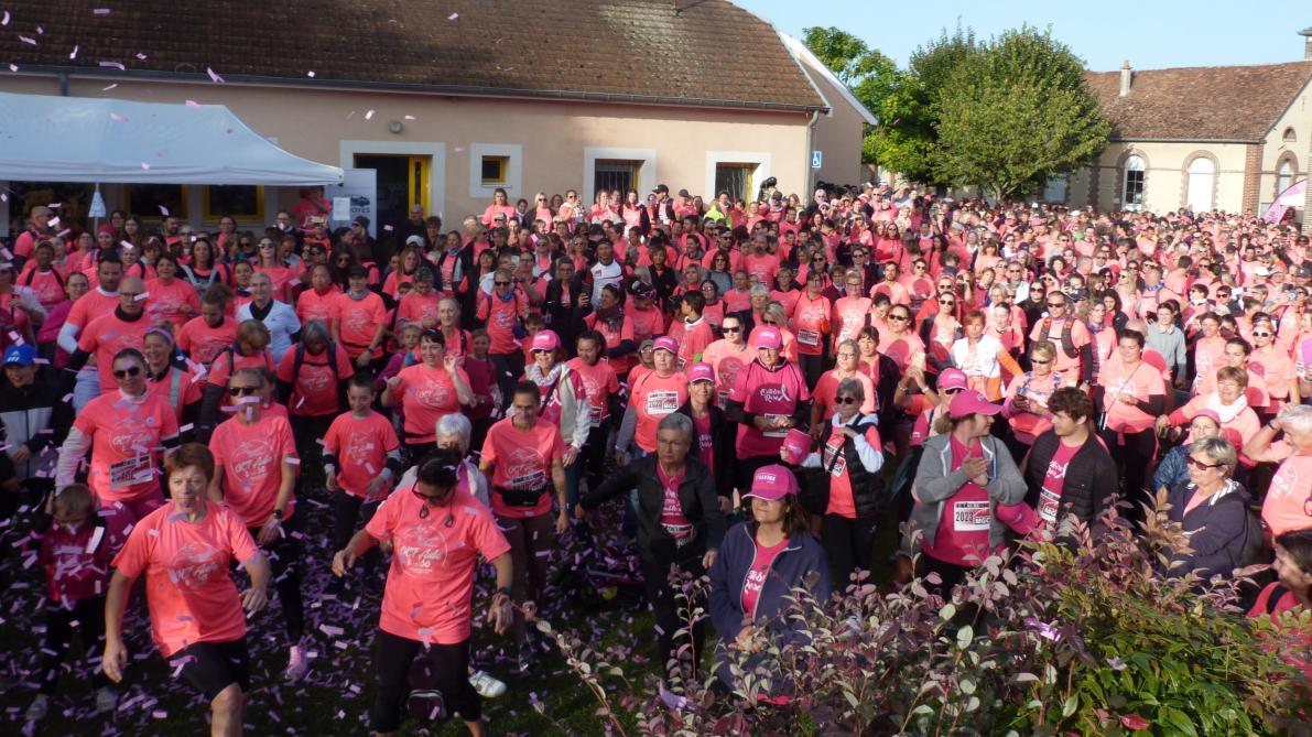 Macey : une déferlante rose pour la bonne cause
