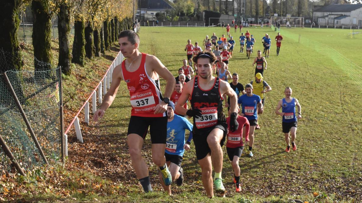 Cross-country - Nicolas Ventrelli a maté Clément Thominet à Bucy-lès ...