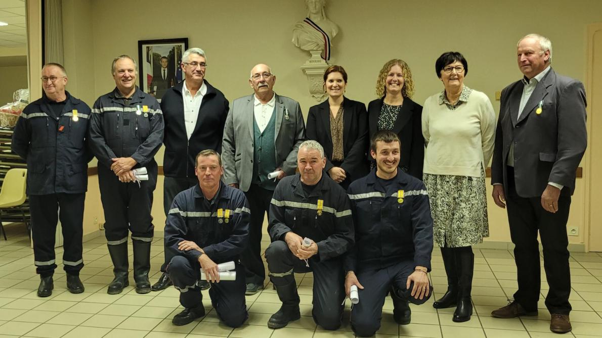 Charny-le-Bachot : des médailles pour récompenser l’engagement des ...