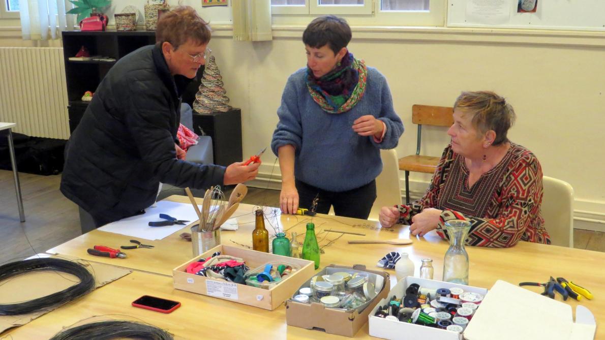 Un atelier fil de fer enrichissant à Maraye-en-Othe avec Delphine Regneault