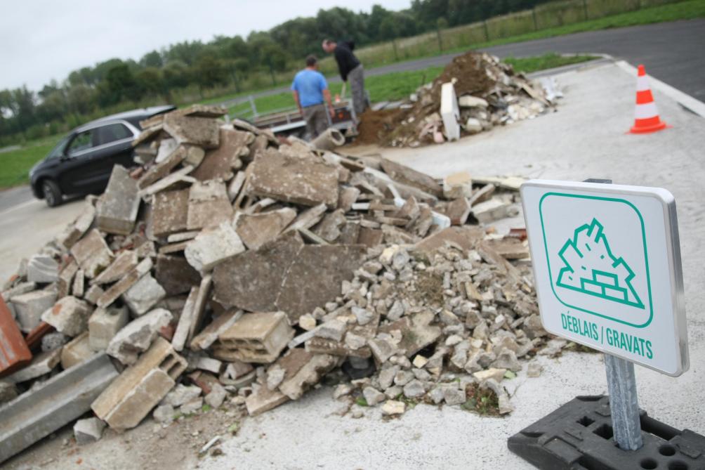 Les déchetteries seront bientôt interdites aux professionnels à Saint ...