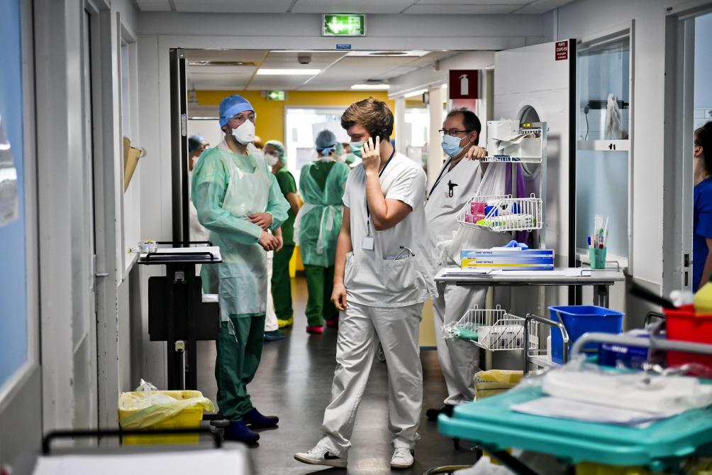 Le masque fait son retour au CHU de Reims