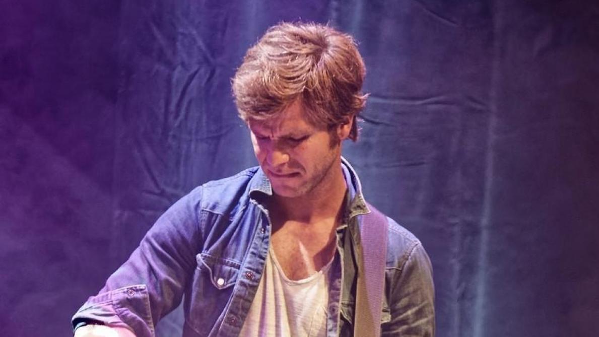 Une fable musicale en hommage à Gainsbourg avec Jonathan Di Menna et ...