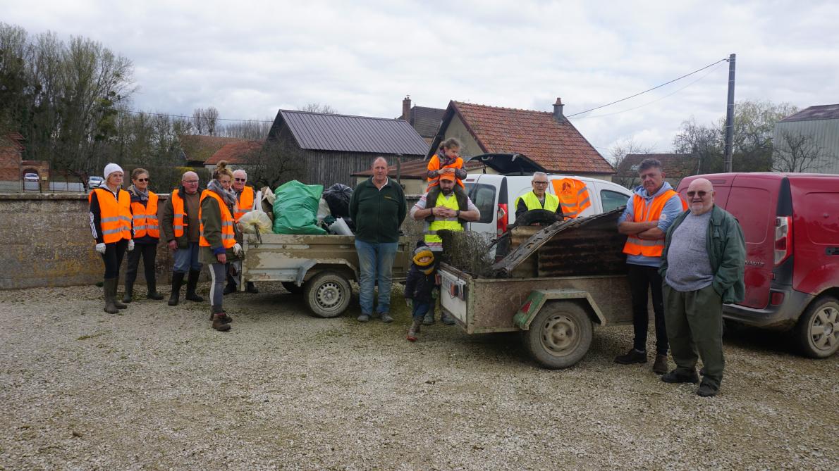 Motivés pour une nature propre à Étrelles-sur-Aube