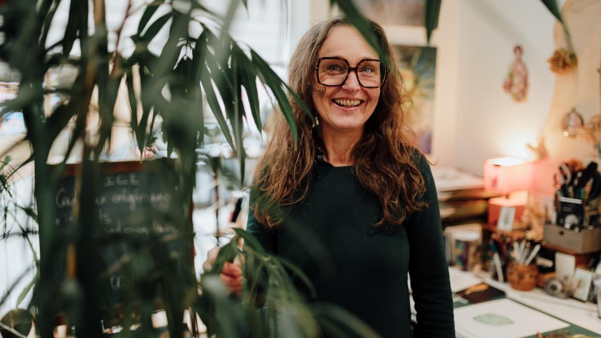 Rencontre avec : Caroline Thunus, l’artiste qui met le végétal au cœur ...