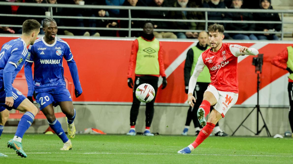 Fin de saison pour le défenseur du Stade de Reims Maxime Busi