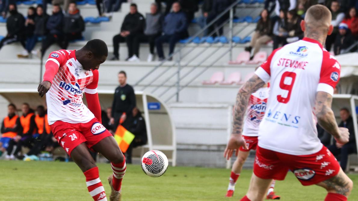 Saint-Quentin puni sur le terrain de Fleury en National 2