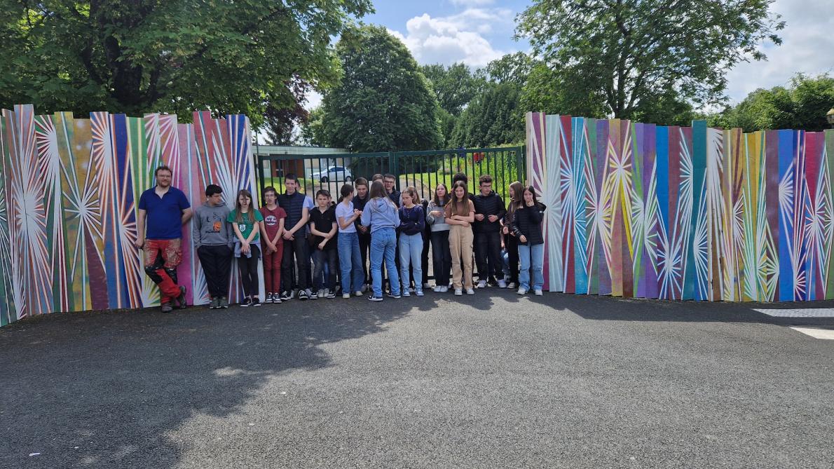 L’entrée du collège de Liart embellie par les élèves