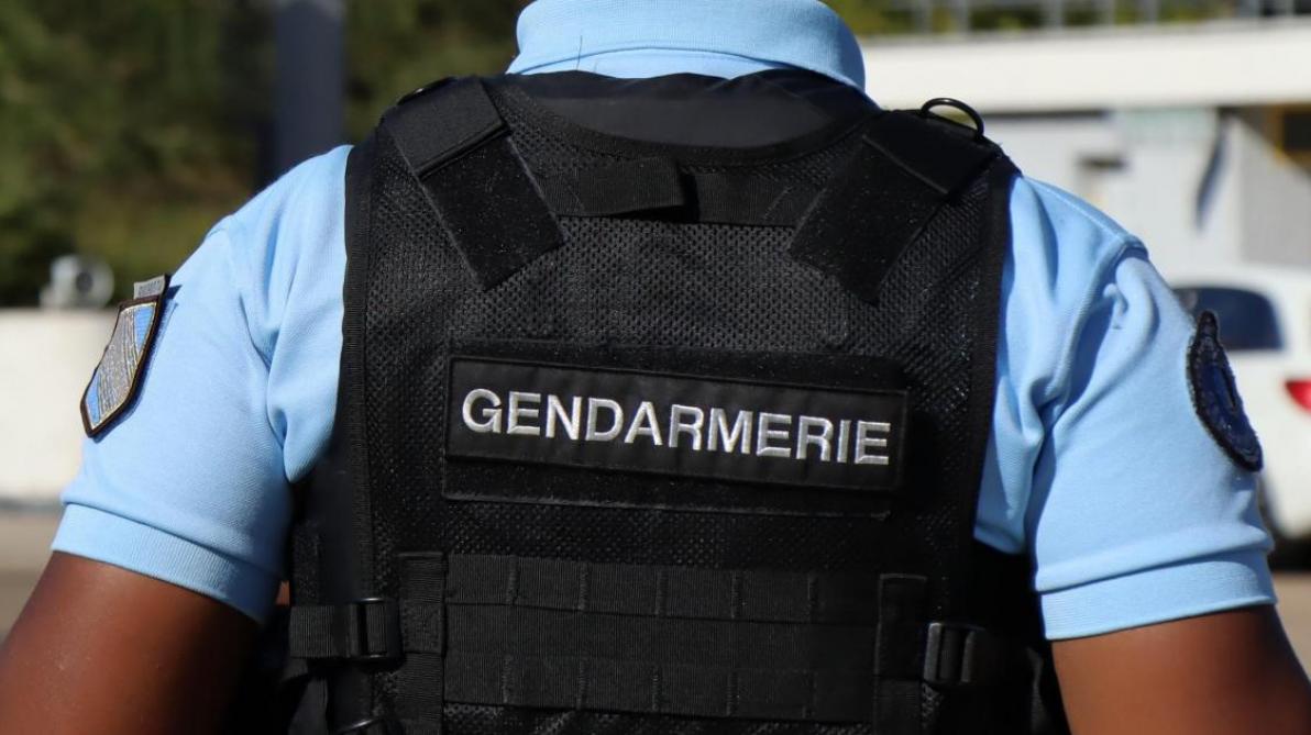 80 caravanes s’installent sur le terrain de foot de Creney