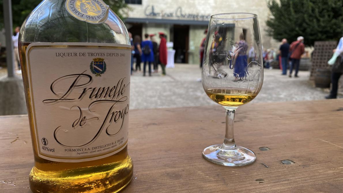 La Prunelle de Troyes, une tradition ancestrale à découvrir lors du ...