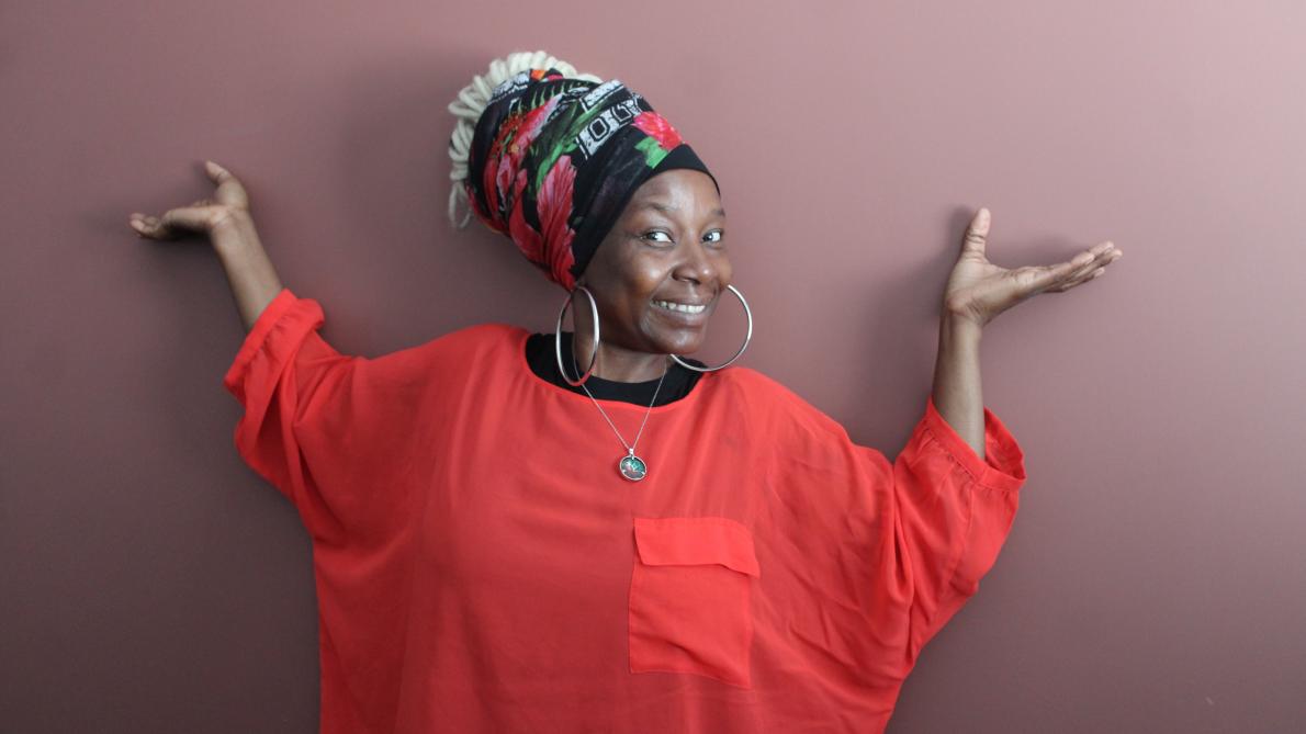 Comment une chanteuse célèbre au Cameroun a été repérée à Soissons