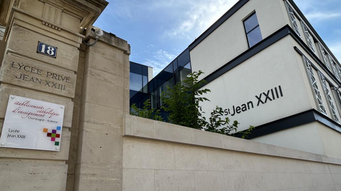 Un enseignant du lycée Jean XXIII de Reims visé par une plainte pour ...