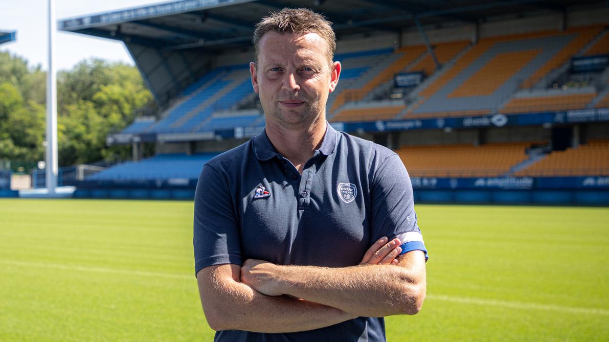 Stéphane Dumont à l’Estac pour redorer une image