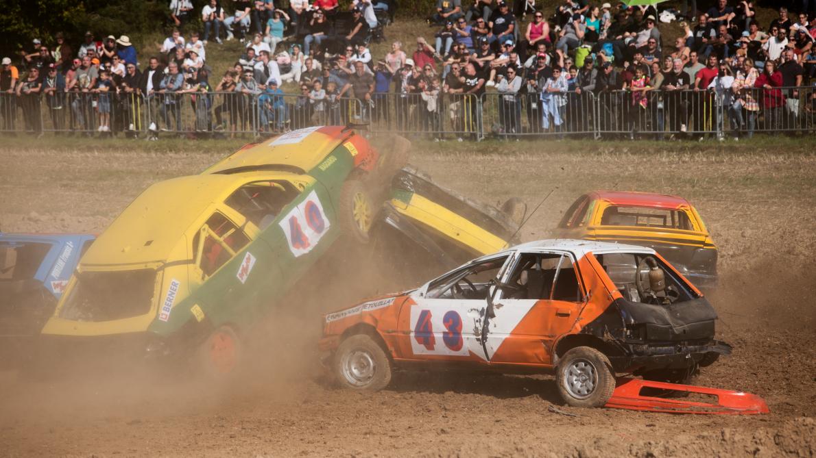 La compétition de super stock car a assuré le spectacle à Coupéville
