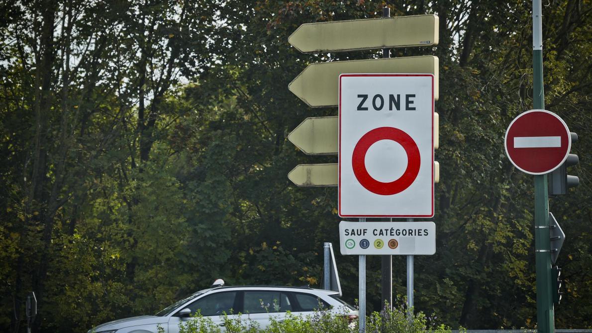 La zone interdite aux voitures polluantes toujours critiquée à Reims