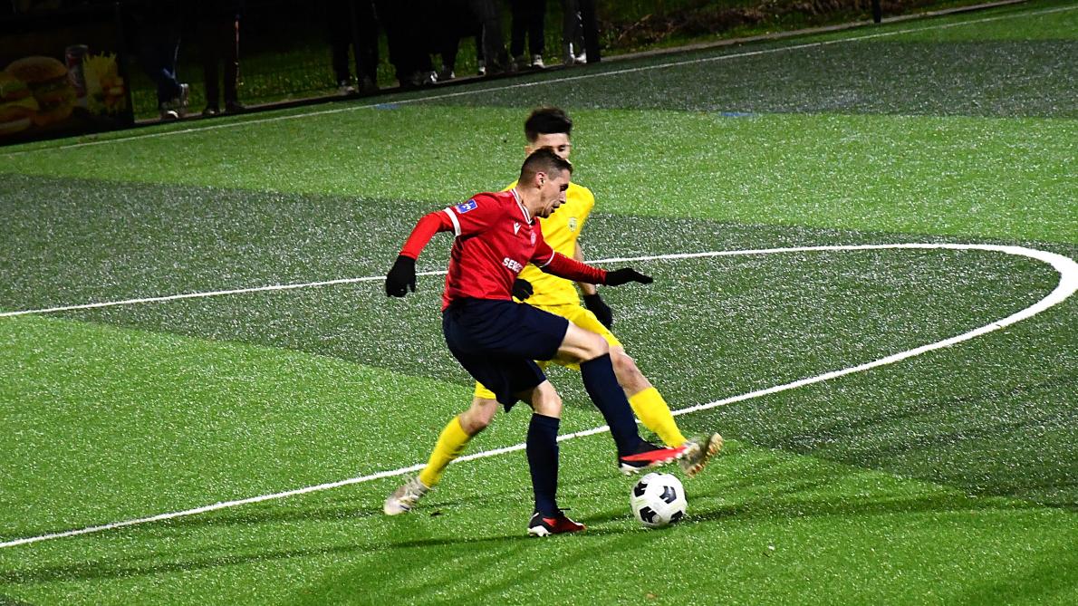 Soissons remporte facilement le derby en Régional 2