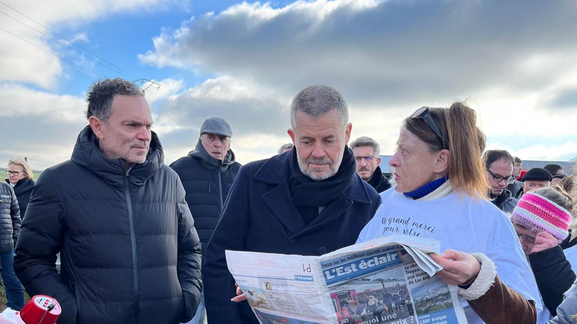 Les chroniqueurs de C8 Éric Naulleau et Yann Moix présents dans l’Aube ...