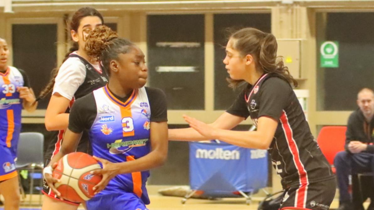 Les jeunes Flammes Carolo ont raté le coche en s’inclinant de peu sur ...