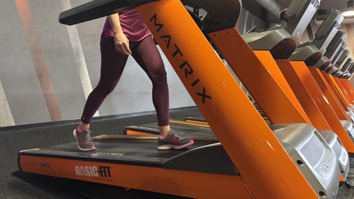 Sport : connaissez-vous vraiment les bienfaits de la marche inclinée ...