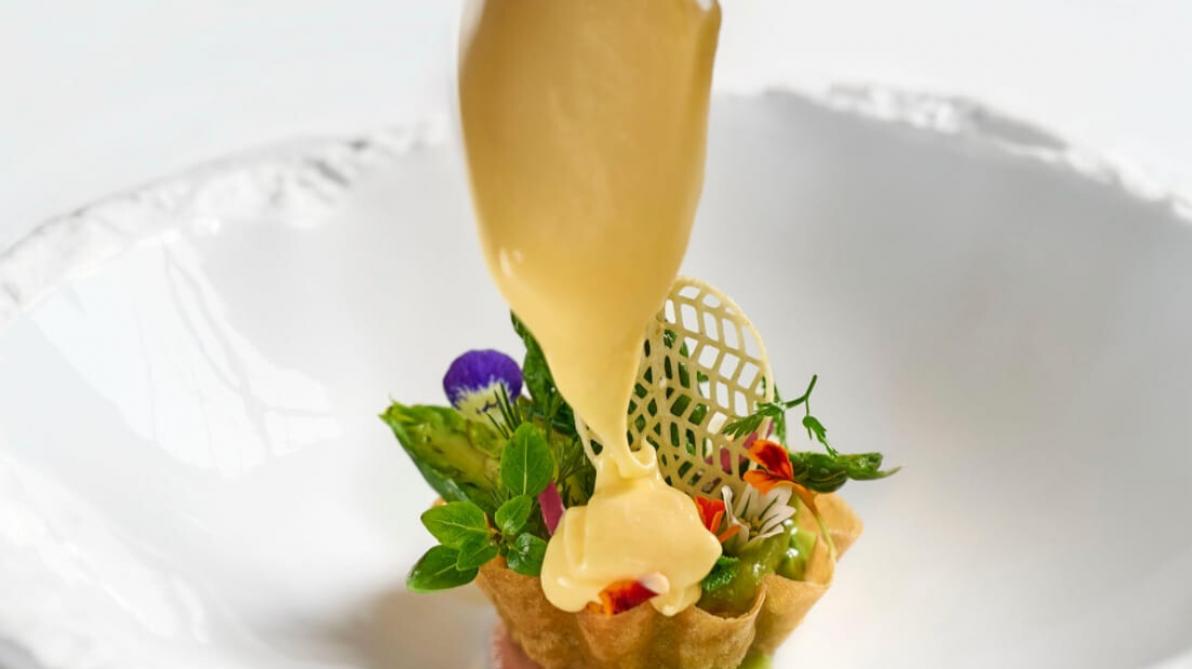 La recette d’asperges du chef étoilé du château de Courcelles Massimiliano Sena