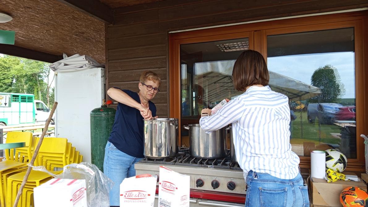 « C’est que du bonheur » : 140 bénévoles préparent leur festival Festi ...