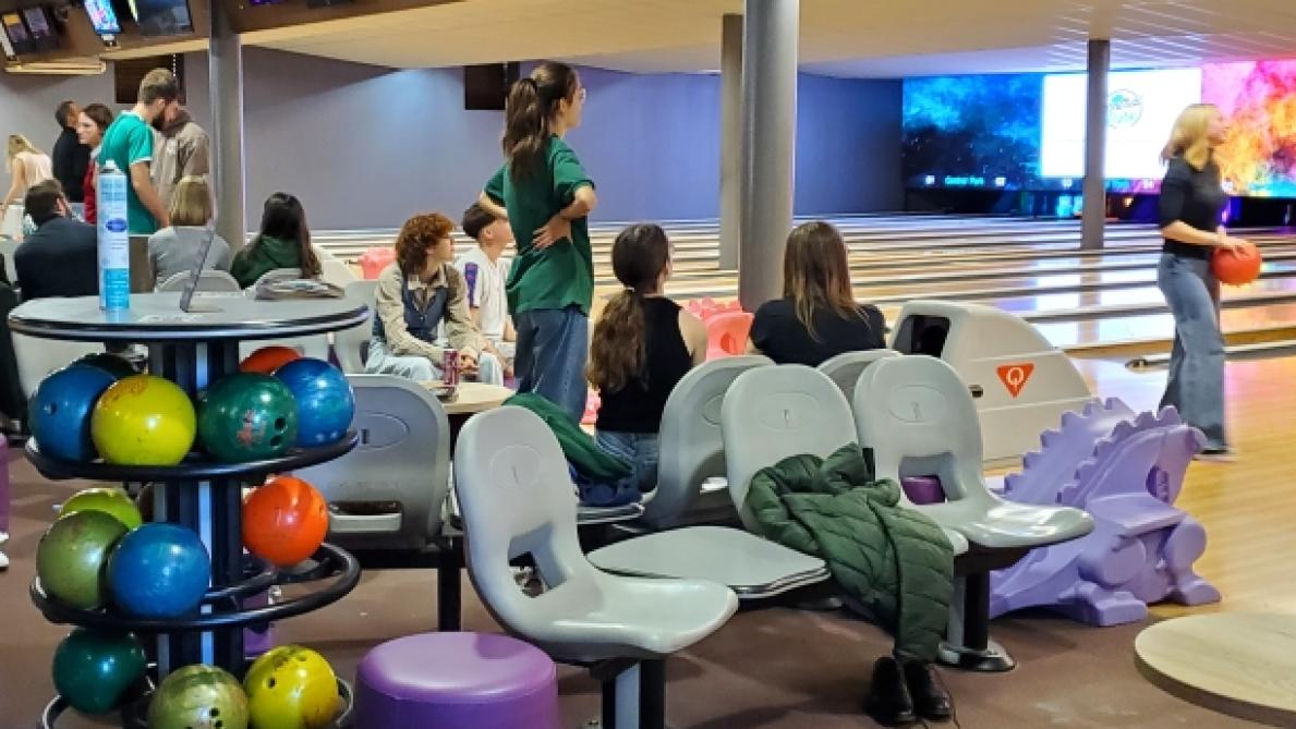 « Ma rentrée au bowling » : le projet convivial des anciens élèves du ...