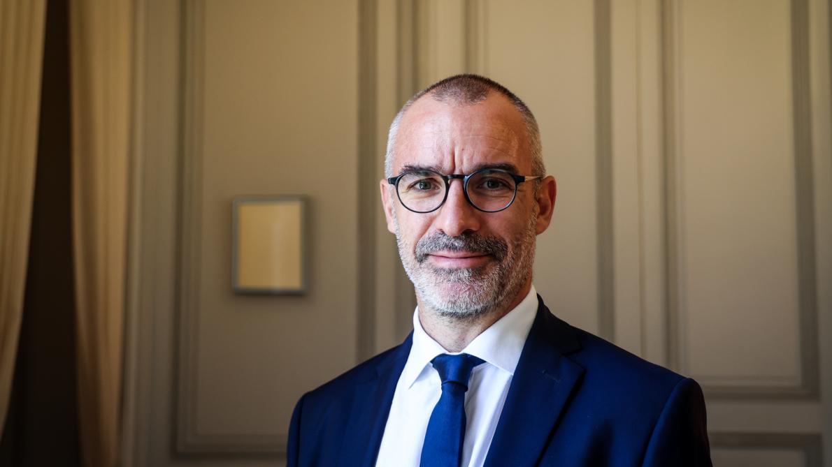 « Le bizutage est un peu raide » : Romain Royet, le nouveau préfet de la Marne, fait lui aussi ...