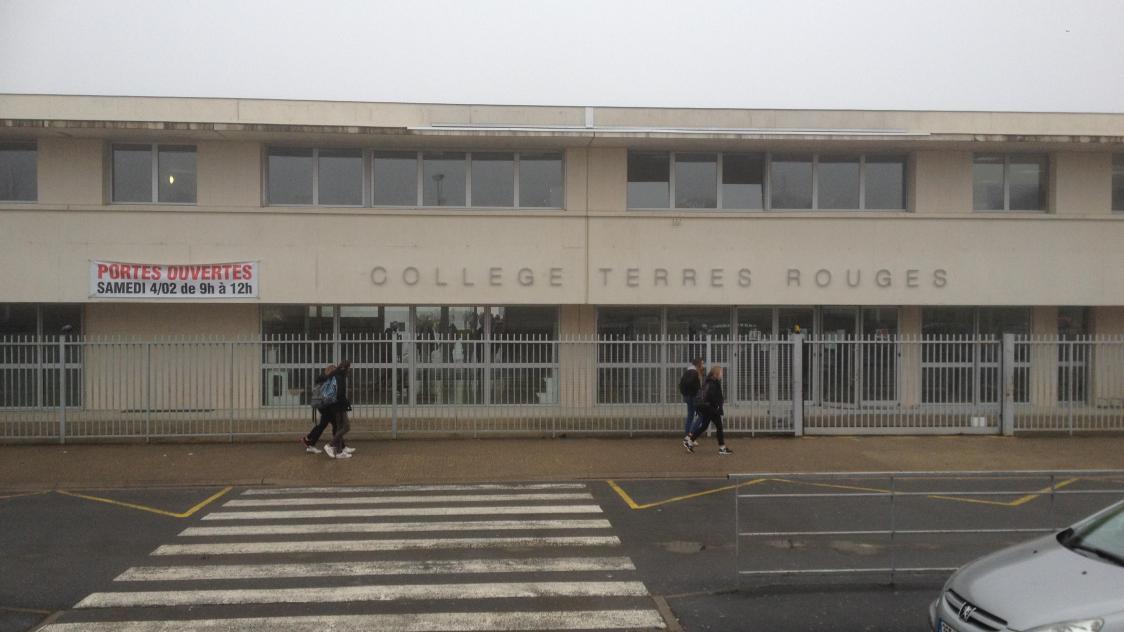 Le collège Terres Rouges d’Épernay risque de perdre deux classes