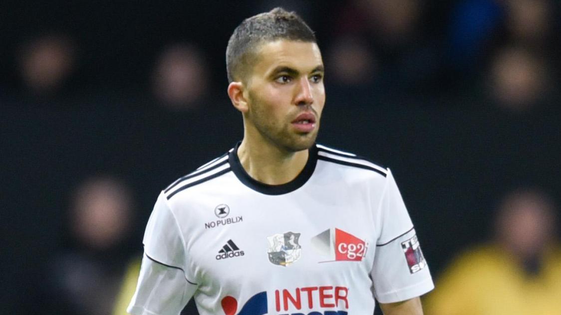 Oualid El Hajjam arrive à l’Estac