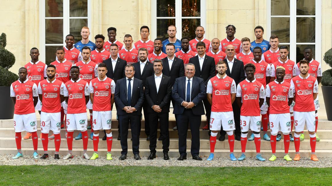 Football (Ligue 1). Découvrez la photo officielle du Stade de Reims ...