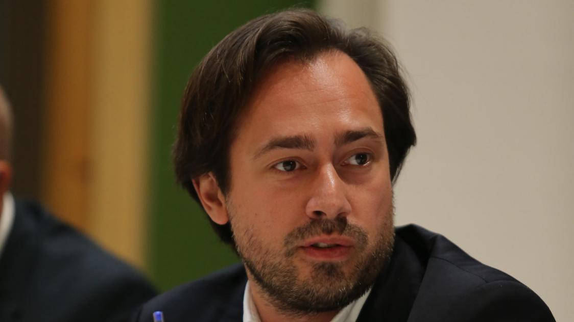 Néonicotinoïdes : Grégory Besson-Moreau à la manœuvre à l’Assemblée ...