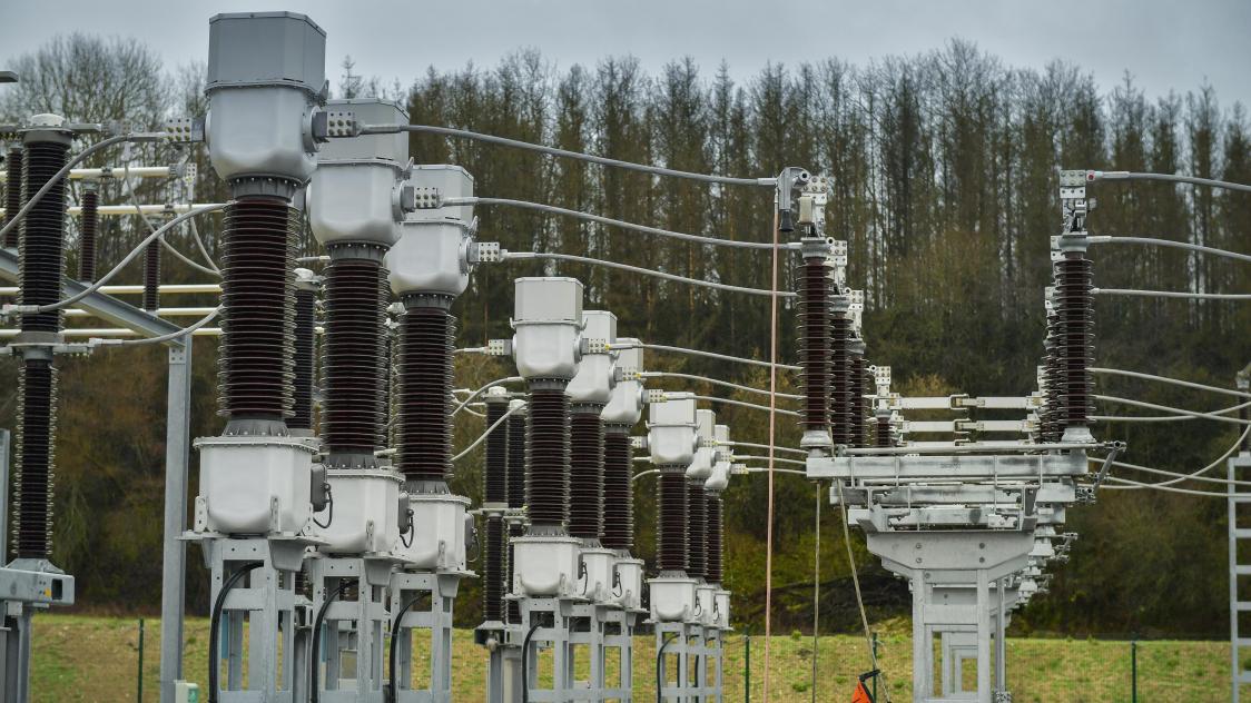 PHOTOS & VIDÉO. Un poste source favorisant les énergies renouvelables à ...