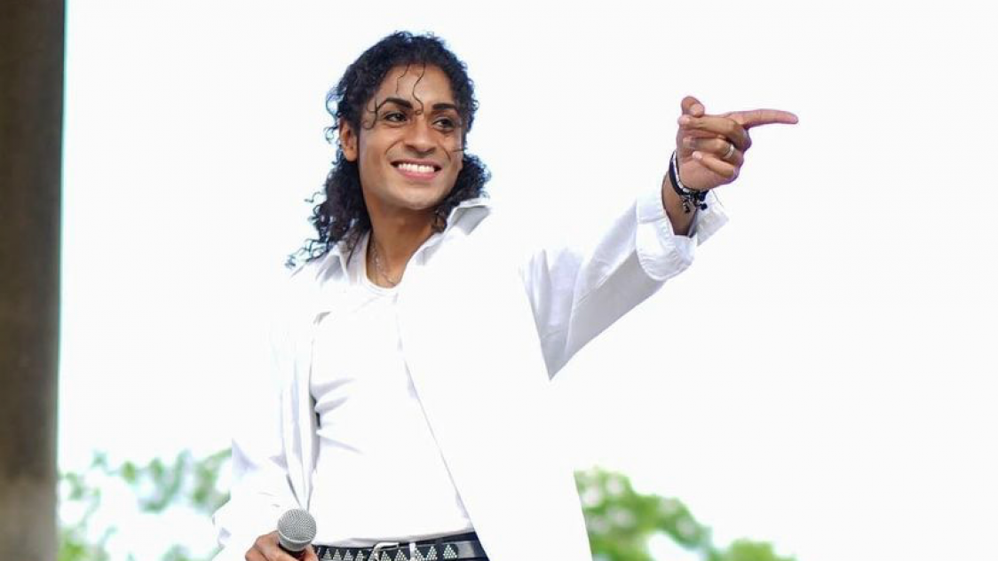 Le duel des sosies marnais : Matis Jackson VS Johnny Blues