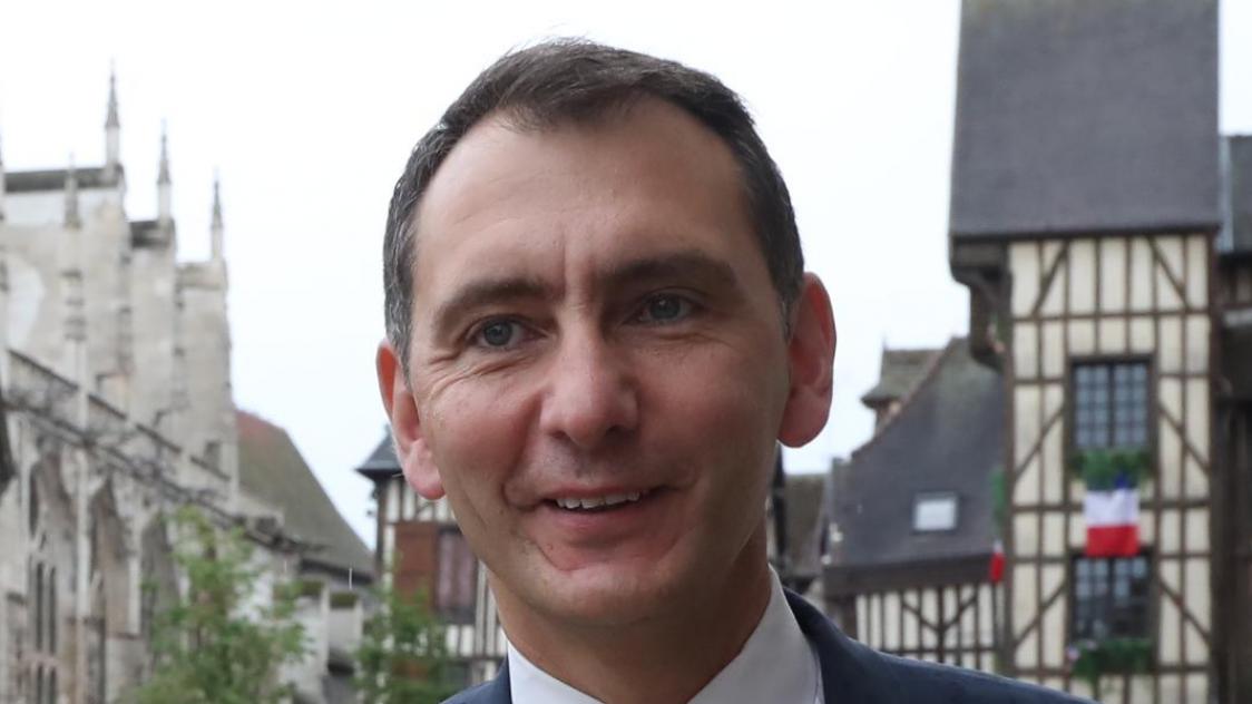 Législatives : Laurent Jacobelli vers la Moselle, Jordan Guitton en ...