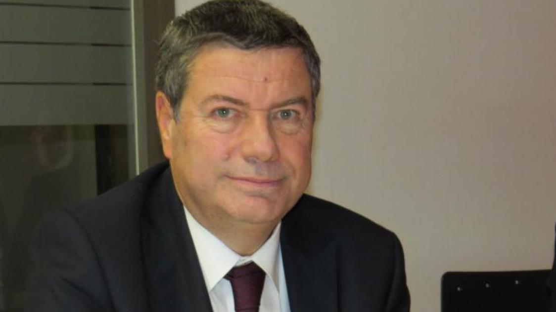 Troyes: le premier adjoint Marc Sebeyran se fracture la cheville