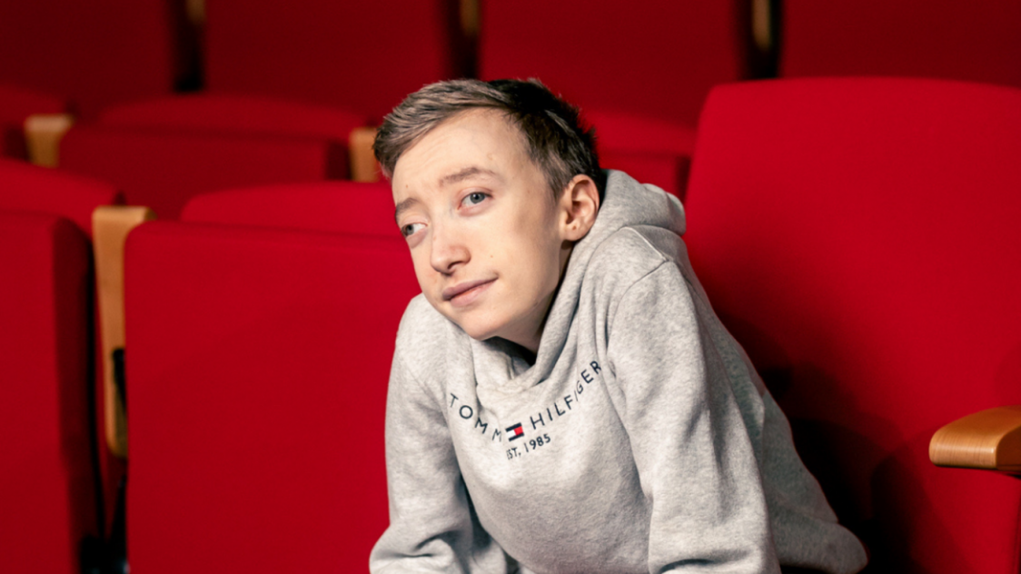 Quentin Ratieuville sur la scène du Troyes Fois Plus