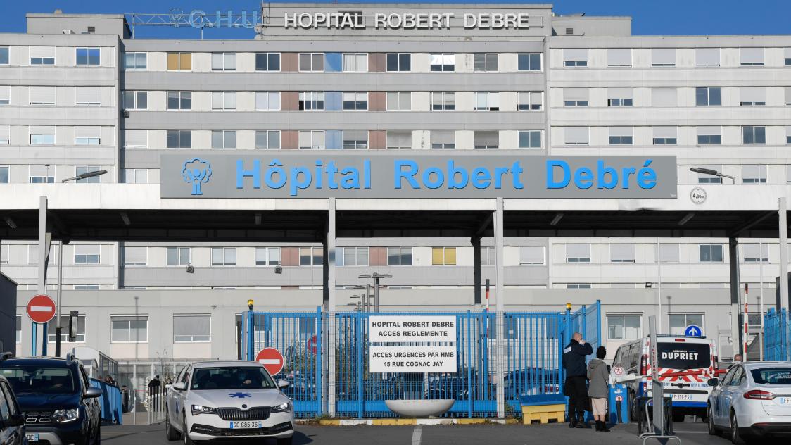 Le service de chirurgie cardio-vasculaire et thoracique du CHU de Reims ...