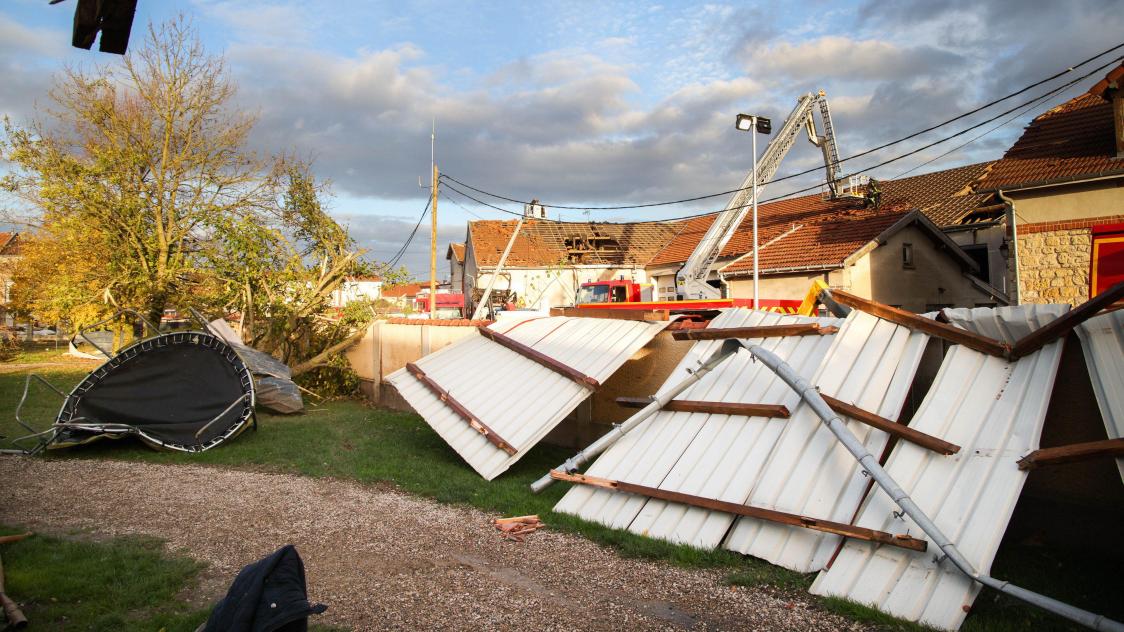 Photos. La ville de Suippes secouée par une tornade courte mais violente