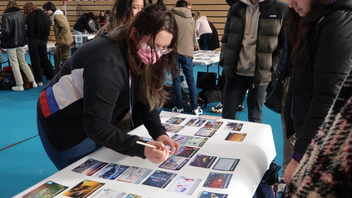 Les étudiants de l’URCA de Reims réalisent une fresque du climat
