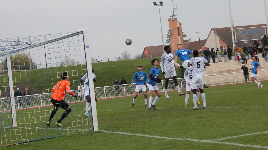 Le FC Nogent sorti de la coupe Gambardella par Sochaux la tête haute