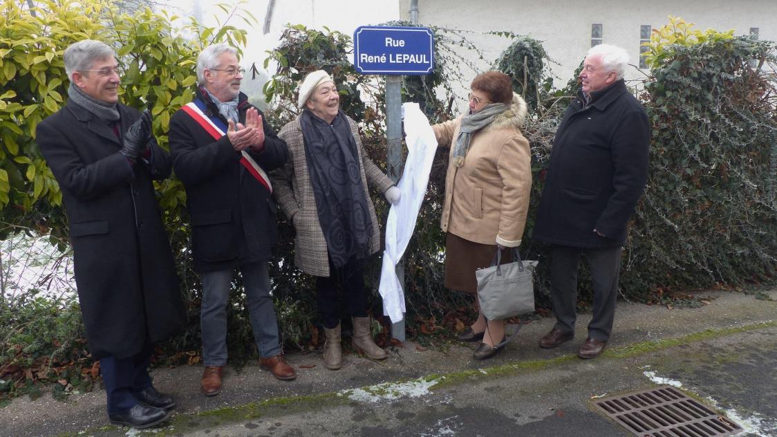 Inauguration de la rue René-Lepaul à Voipreux