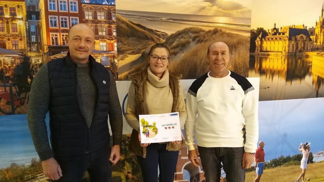 La commune de La Capelle conserve ses trois fleurs qui récompensent ...