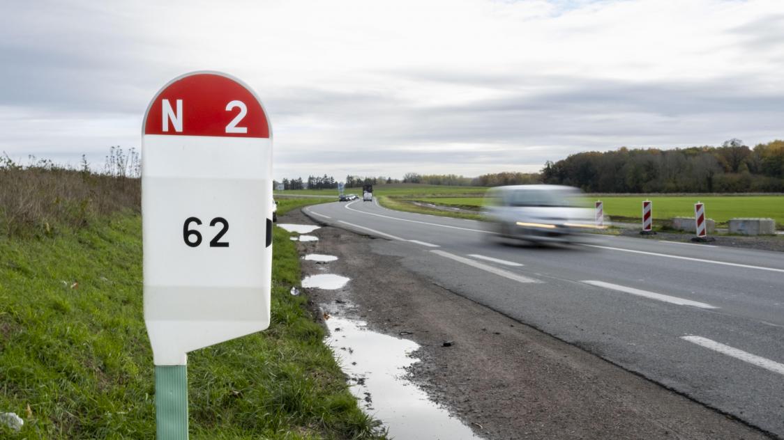 Entre Laon et le Nord, la RN2 se tourne vers l’est à Froidmont-Cohartille