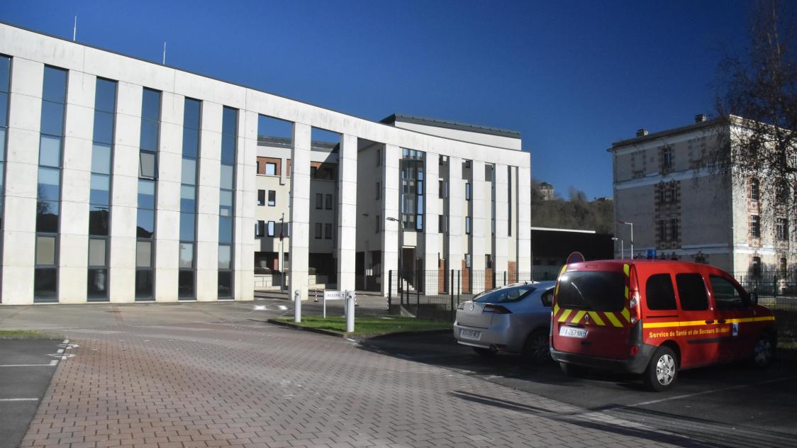 Les personnels administratifs du service départemental d’incendie et de secours de l’Aisne se ...