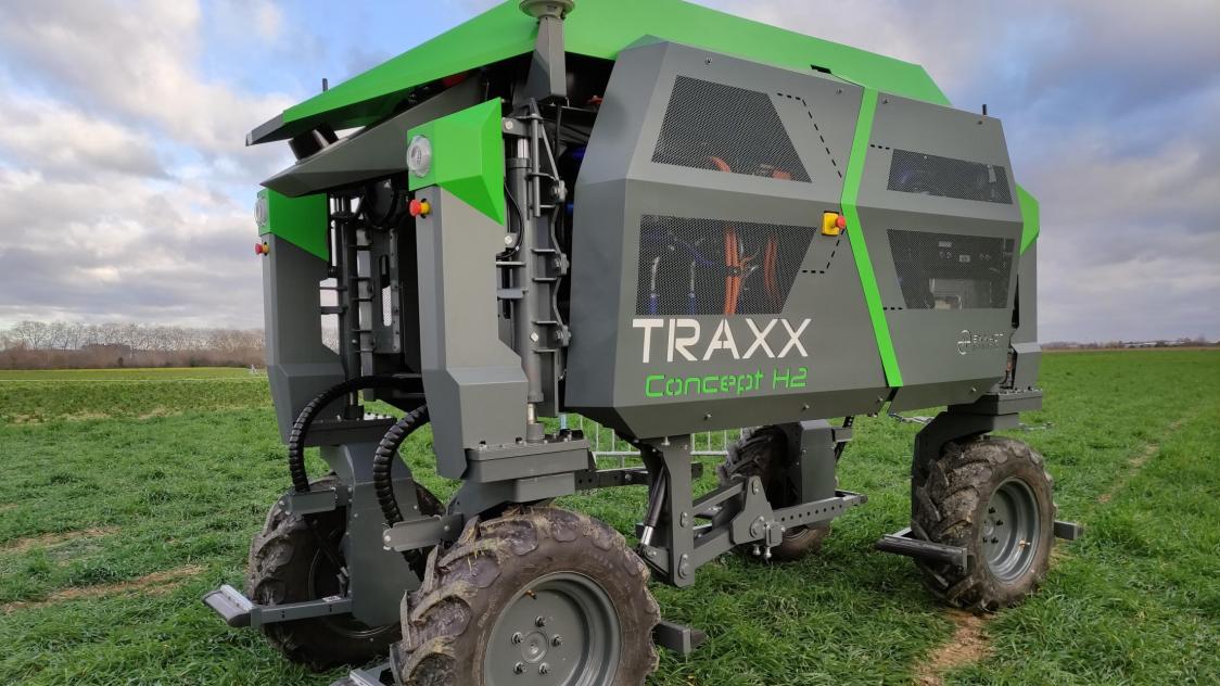 On vous en dit plus sur Traxx Concept H2, le premier enjambeur autonome ...