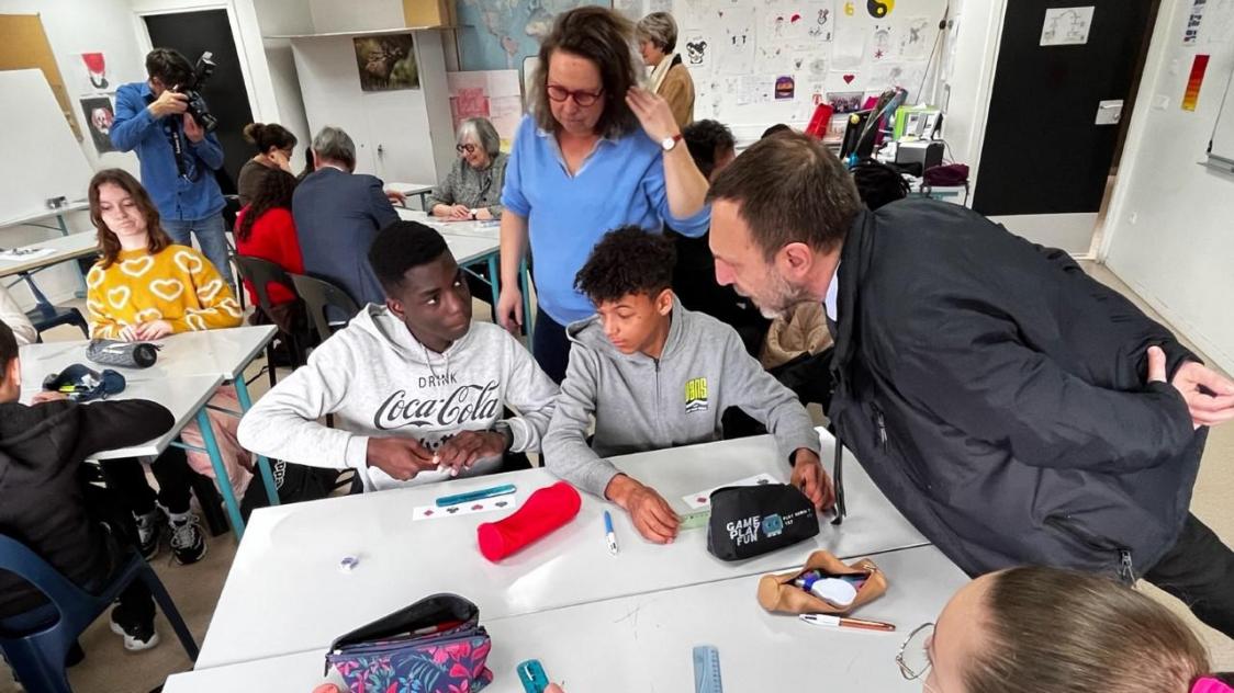 Promouvoir les maths, la belle opération menée au collège Terres Rouges ...