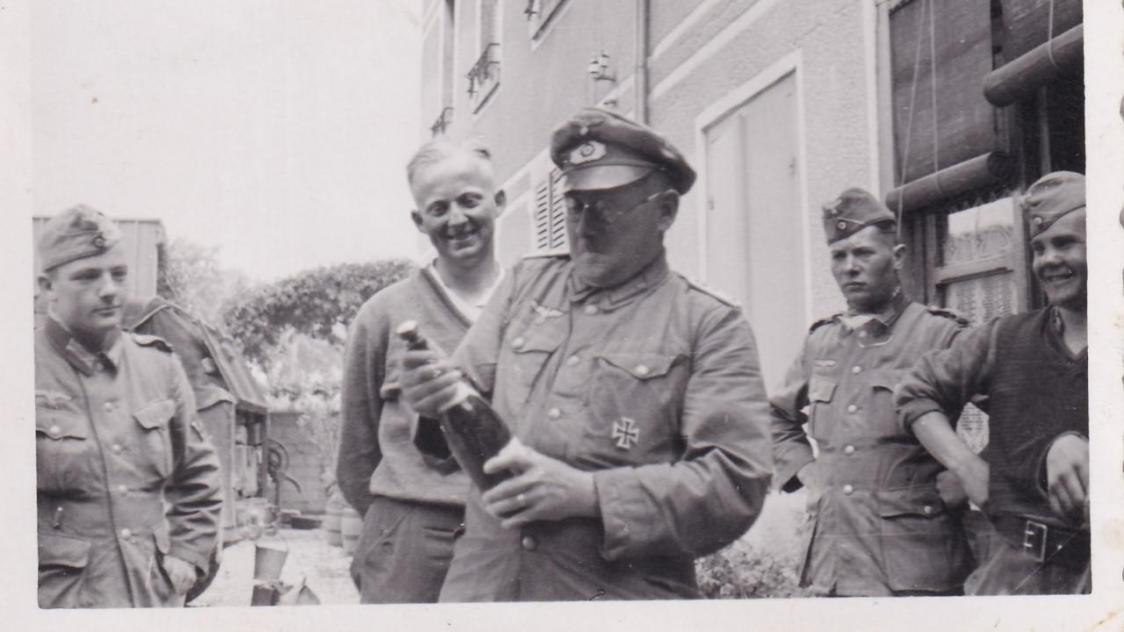 La collaboration avec l’Allemagne nazie, le grand tabou des maisons de ...