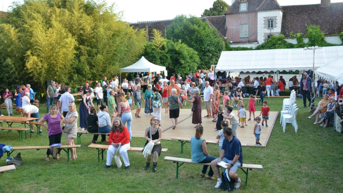 Une très belle affluence pour la fête au château de Bucey-en-Othe