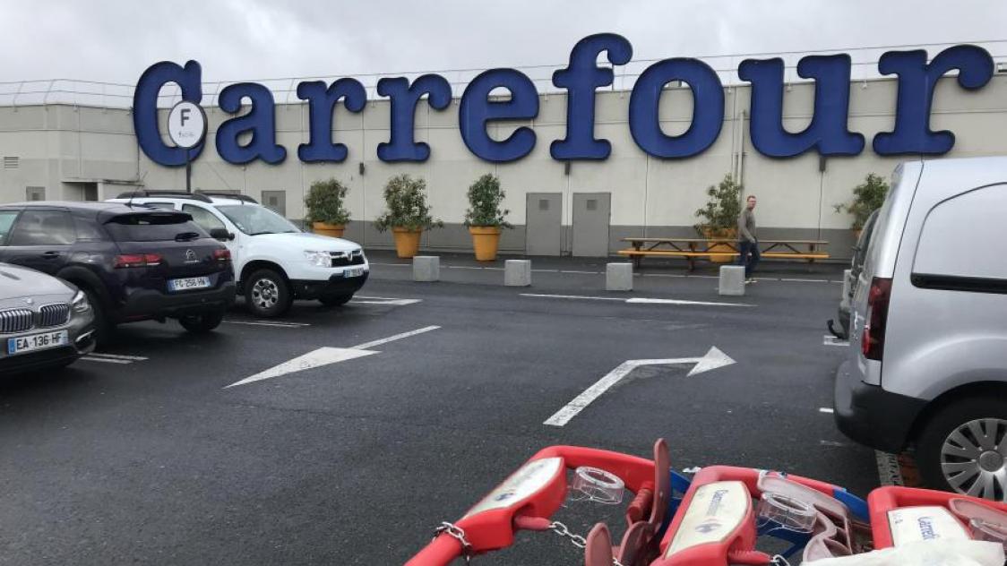 Carrefour rachète Cora et Match